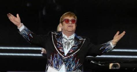 굿바이 트위터 英 대스타 엘턴 존도 떠난다