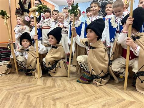 Начало Детска градина №4 Чуден Свят