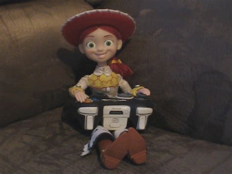 Jessie Plays A Game Jessie Toy Story Photo 15064560 Fanpop