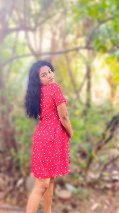 අලුත් ගවුමත් එක්ක කෝලම් 🥰🥺 Sinhala Newvideo Youtube