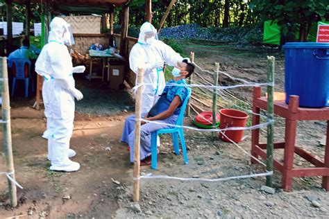 ရွှေကူမြို့နယ်၌ ကုန်တင်ယာဉ်မောင်းနှင့် ယာဉ်နောက်လိုက်များအား Test Kit ဖ