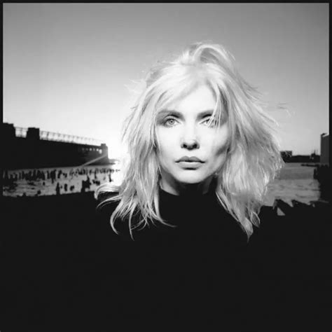 Debbie Harry 🌼 Scrolller