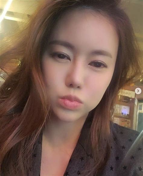 배우 박연수 송종국 겨냥해 올린 포스터 이것분노 표출 파이낸셜뉴스