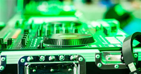 Unique Career Paths For Professional Djs And Music Producers Bach To Rock