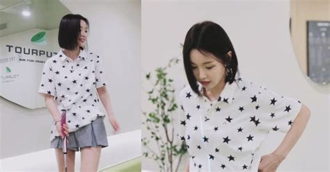 남규리 실내 골프에 흠뻑 활동성 Max 별무늬 카라티and미니스커트룩 스타와 패션