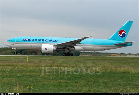 Hl8045 Boeing 777 Fb5 Korean Air Cargo Follow Me Jetphotos