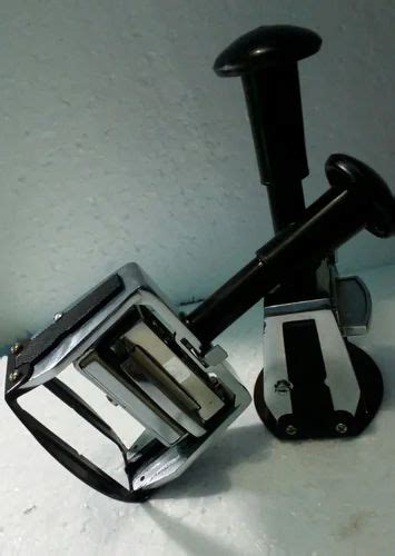 CodTech SS Date Printing Machine Batch Coding Machine At 2200 Piece In Ghaziabad