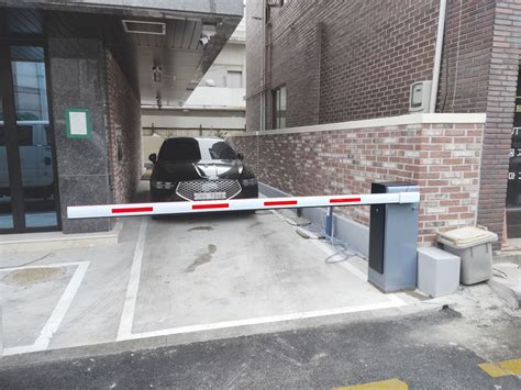 수원시 권선구 빌라 주차차단기 설치 주차차단기 설치 및 차량번호 인식기 설치 및 주차장무인정산기 전문기업 에코파킹