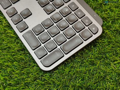 Logitech MX Keys S Review Wireless Keyboard