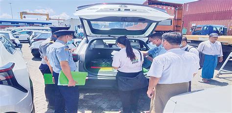 လျှပ်စစ်သုံးမော်တော်ယာဉ်များ ရန်ကုန်ဆိပ်ကမ်းသို့ရောက်ရှိ Myawady