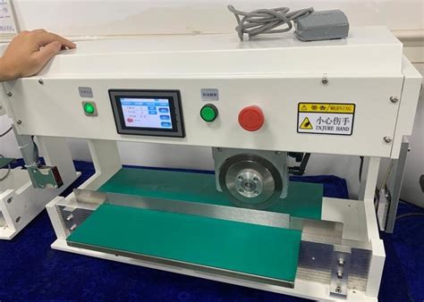 330mm Aluminum Pcb Singulation Automatic Pcb Cutting Machine