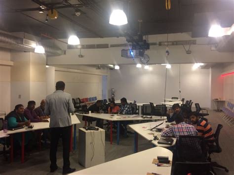 Problem Solving And Creative Thinking Through Design Thinking Prawin Rambhojan