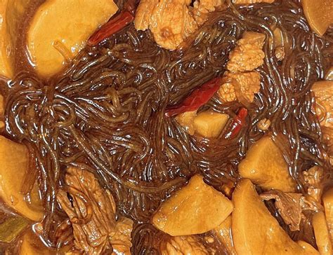 细粉条烧肉的升糖指数 Gi值 血糖生成指数 Gi 升糖负荷 Gl值 热量 蛋白质含量 碳水化合物含量 嘌呤含量 控糖指南 乐圣科技