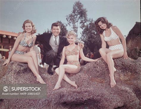 Dick Shawn Linda Hutchings Darlene Tomkins And Nina Shipman In Wake