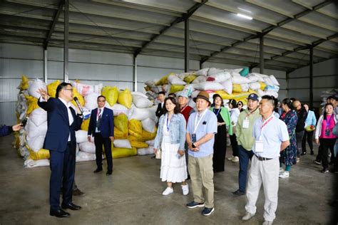 Үндэсний үйлдвэрлэгчид Хушхан брэндийн самрын үйлдвэртэй танилцлаа