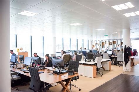 Call Center Call Routing Neuroons