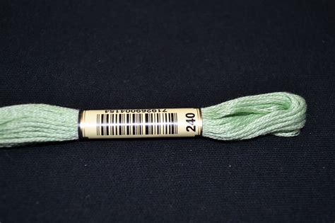 Anchor Embroidery Floss 240 Grass Green Lt 719269004154