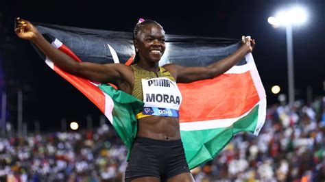 Световна шампионка показа годеника си