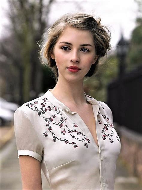 Hermione Corfield Style Fashion Beautiful Girls