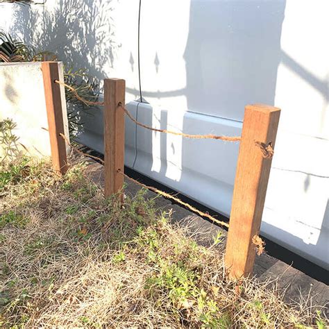 ロープ柵 杭 天然木 ウリン材 ロープフェンス 杭 10本セット 45cm 仕切り 花壇 フェンス 公園 ロープフェンス 硬い 丈夫 長持ち
