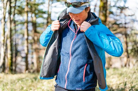 登山の服装はレイヤリングが基本 知っておきたい重ね着ルールとテクニック YAMAP MAGAZINE