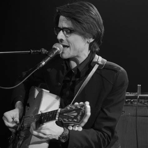 Tiny Legs Timloff It