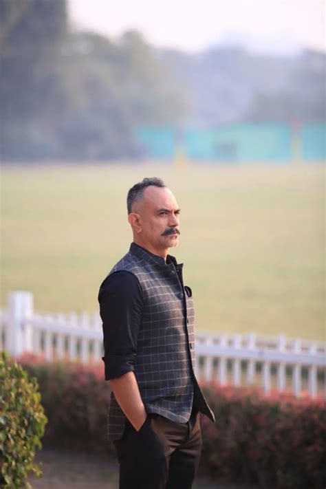 Manish Chaudhari Height Weight Interesting Facts Career Highlights Physical Appearance