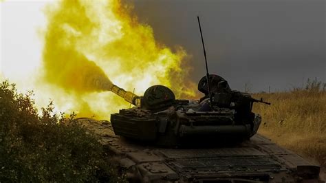 У Генштабі ЗСУ повідомили про наступальні бої військ РФ на двох напрямках