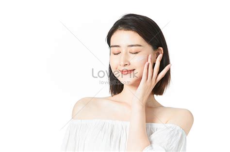 Beauty Smear Lotion Picture And Hd Photos Free Download On Lovepik