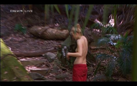 Larissa Marolt nude pics página