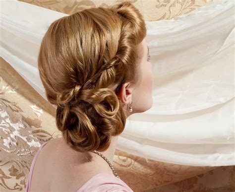 25 Elegant Updo Hairstyles For Women Over 50 Hairstylecamp Elegant