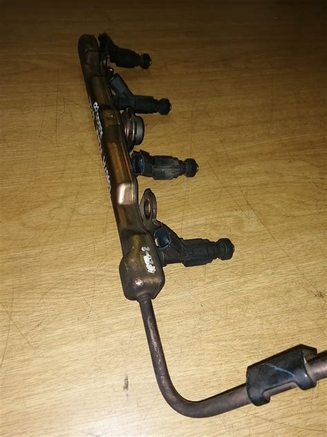 Toyota Runx 4zz Complete Injector Ro Towing And Spares