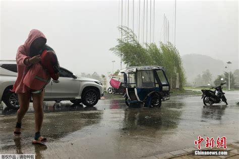 超强台风“雷伊”袭击菲律宾 近10万人撤离 中国侨网