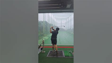 테이크백안쪽으로하고 다운스윙 제자리에서 하체회전하면서 클럽페이스유지 하기golf브리지스톤골프golfswing골프페인터골프골프스윙kpga투어프로이유호프로다운