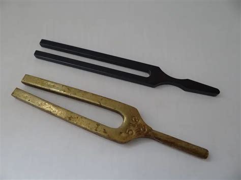 How Does A Tuning Fork Produce Sound Waves