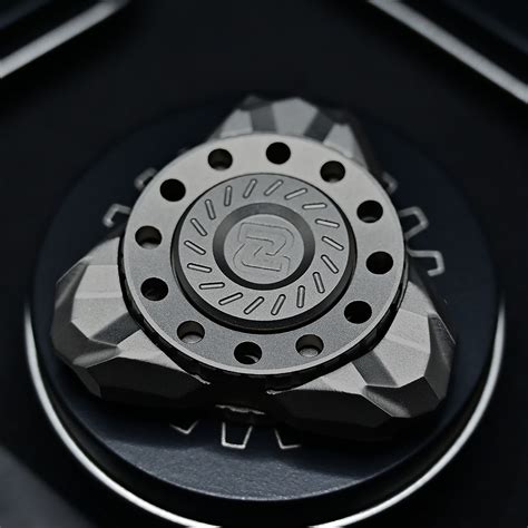 Fidget Spinner Rotating Spinning Top