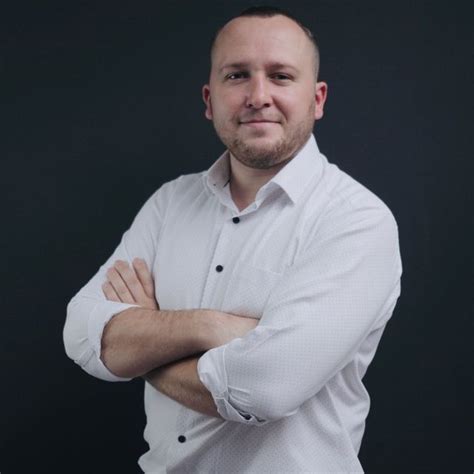 Valentin Slobodenuyk Valentin Slob • Threads Say More