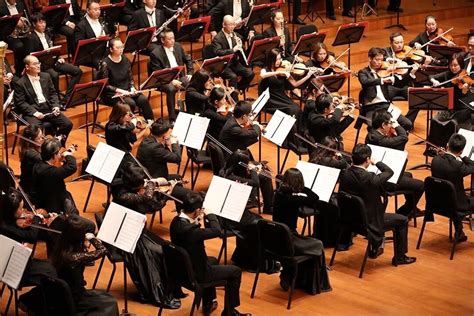 百年隆庆祥携客户走进音乐会共迎新年【服饰资讯】 风尚中国网 时尚奢侈品新媒体平台