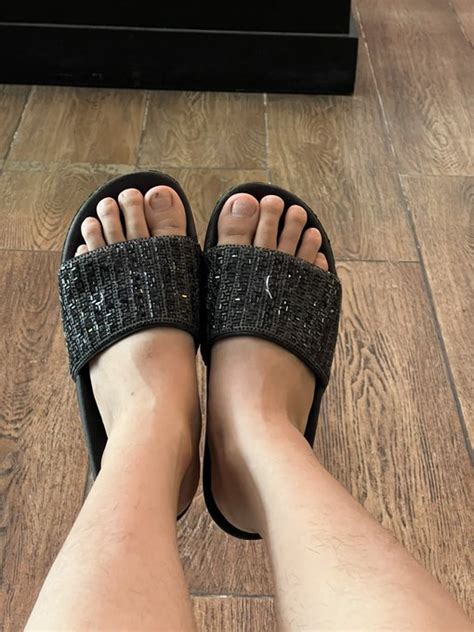Shania Gracia Feet