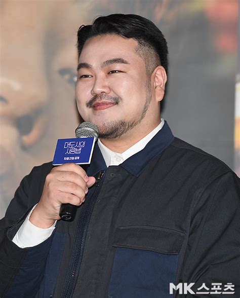 박상영 작가 남윤수 용안드라마 ‘대도시의 사랑법 중요한 장치” 박상영 작가 남윤수 용안드라마 ‘대도시의 사랑법 중요한 장치”