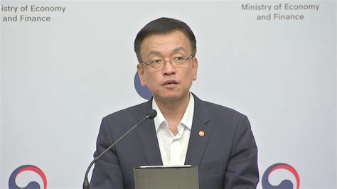 경제 내년 예산안 6774조 원생계급여 141만 원↑·병사 봉급 205만 원 Ytn