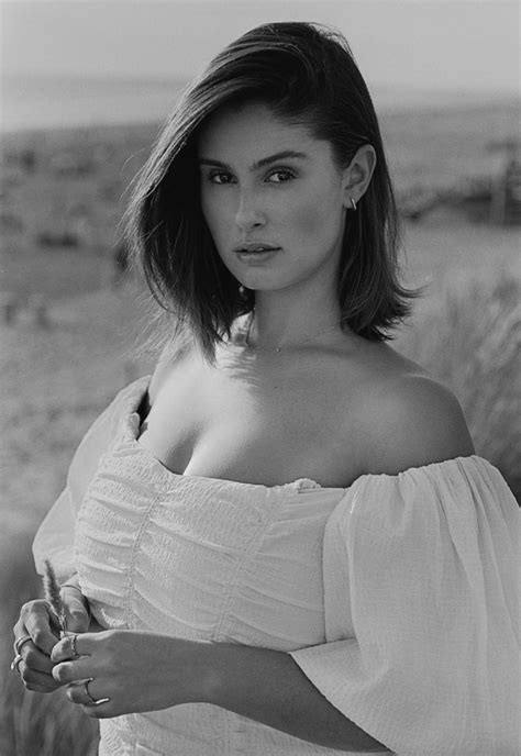 Nica Gimenez Louisa Models