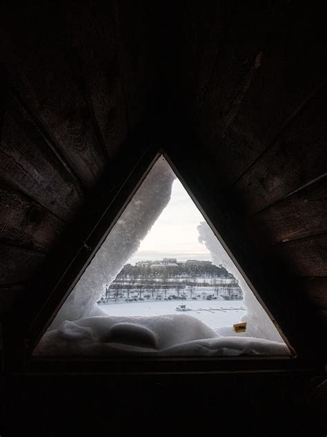 삼각형 창 창문 Pixabay의 무료 사진