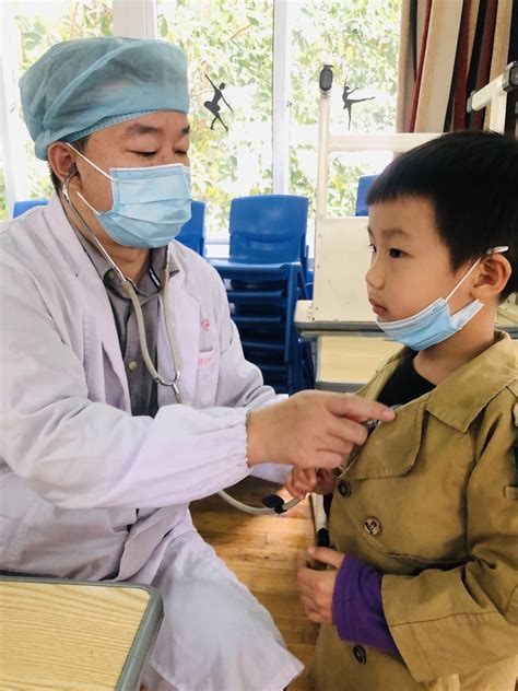 “健康体检·快乐成长”——太阳花幼儿园幼儿体检报道 园内新闻 瓯北太阳花幼儿园