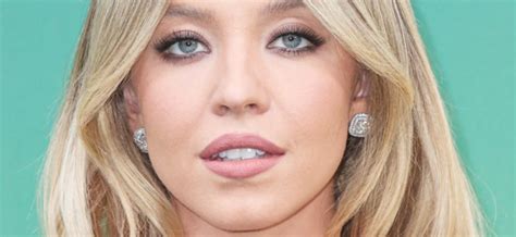 Sydney Sweeney Literally Perfect In Bikini On Jet Ski
