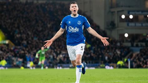 Michael Keane Footballer Born 1993 Roy Keane Isnt Even A Premier