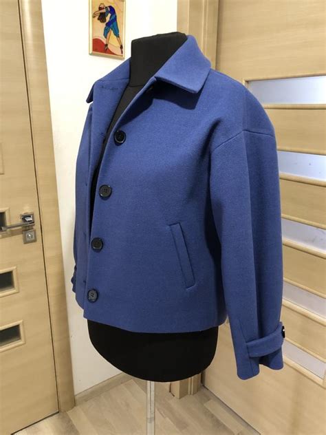 Пальто коротке весна — ціна 1618 грн у каталозі Пальто Купити жіночі речі за доступною ціною на