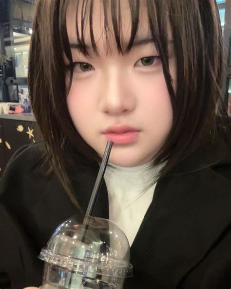 화비 협찬 오늘은 맛있는 이리온 김치랑 삼겹살🐷 먹었어요 김치를 왜 사먹는지 몰랐는데 이제 알겠더라고요🤭 너무 맛있게 잘
