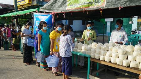 မြိတ်မြို့တွင် ဆန်၊ ဆီ၊ ဆား၊ ငါးနှင့် ကြက်ဉတို့ကို အခြေခံလူတန်းစားမ