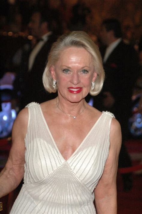 Tippi Hedren Photo Who